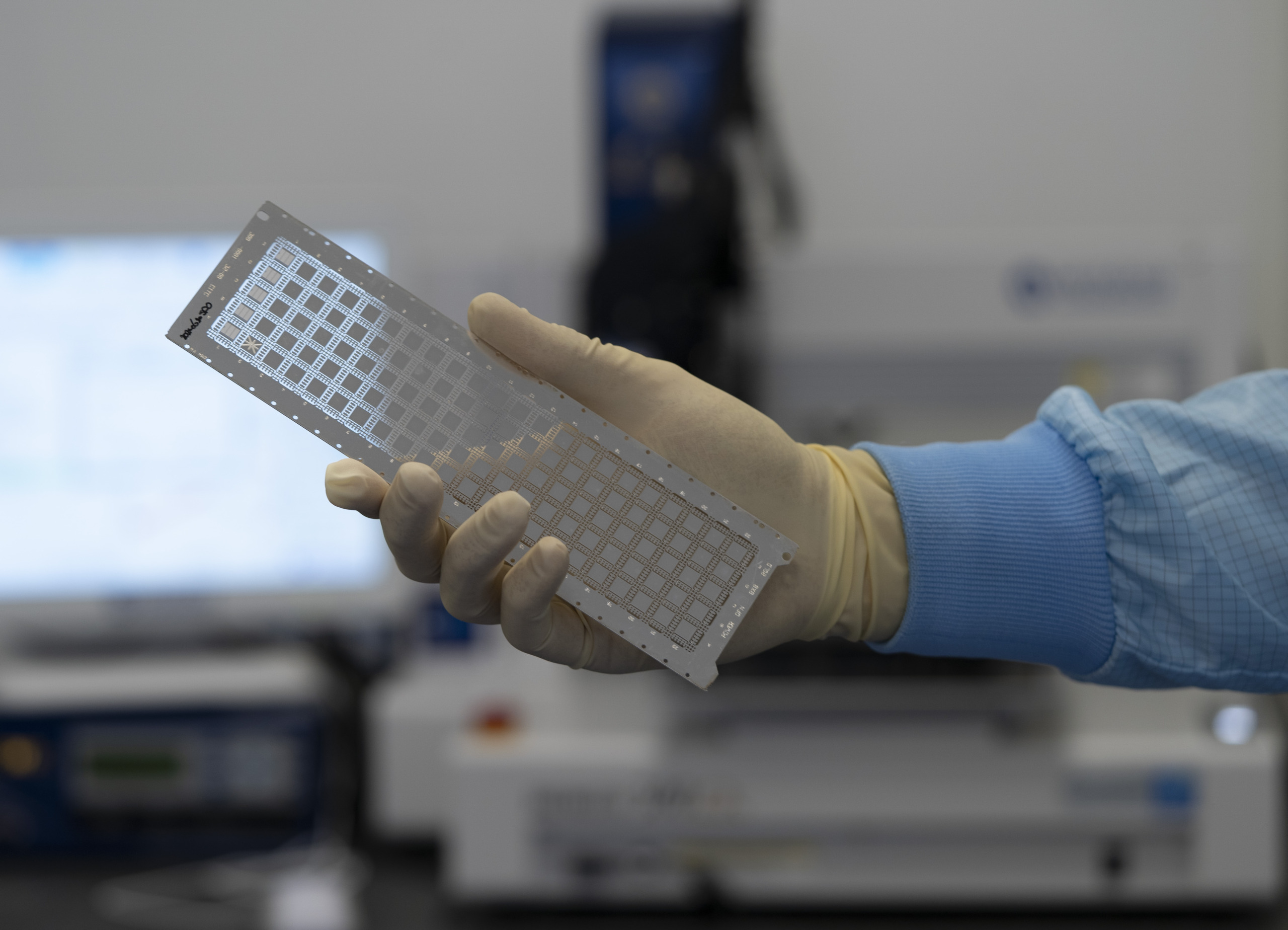 Start Semiconductor Packaging University Program - Briskr